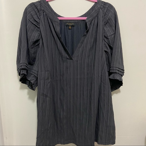 Current Air | Tops | Current Air Dark Grey Short Puff Ruffle Sleeve Top ...